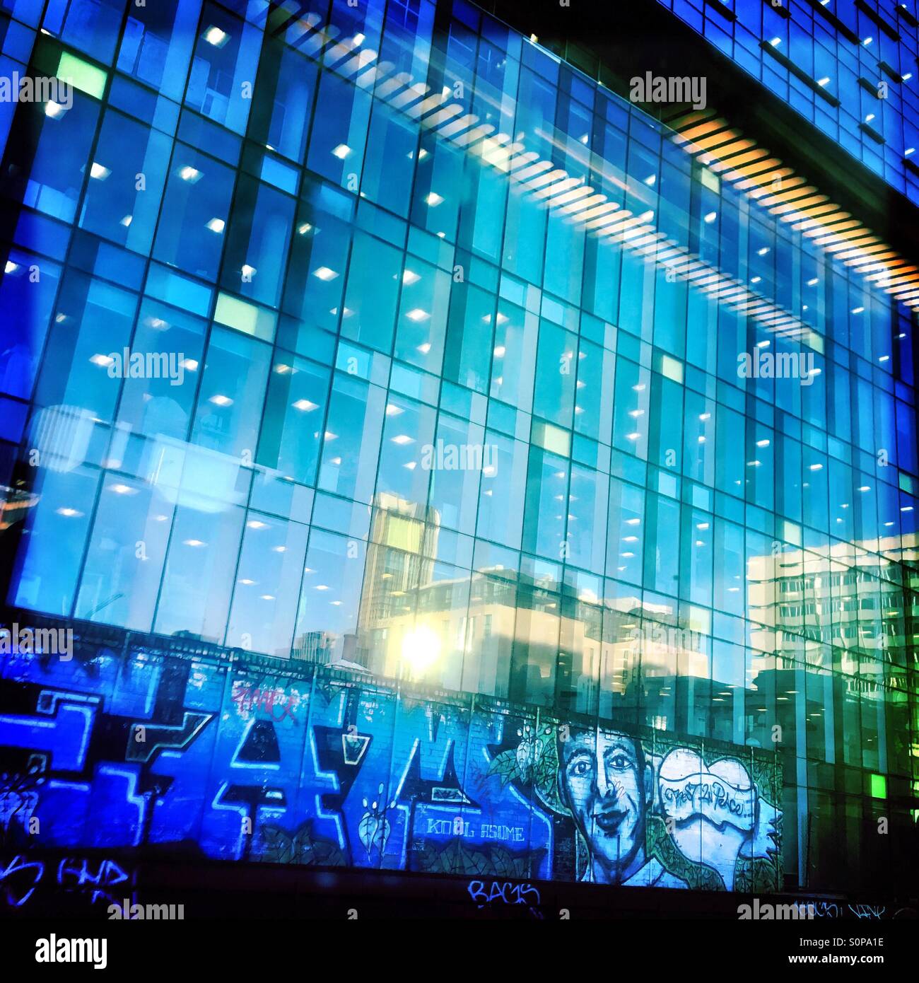 Waterloo building hi-res stock photography and images - Alamy