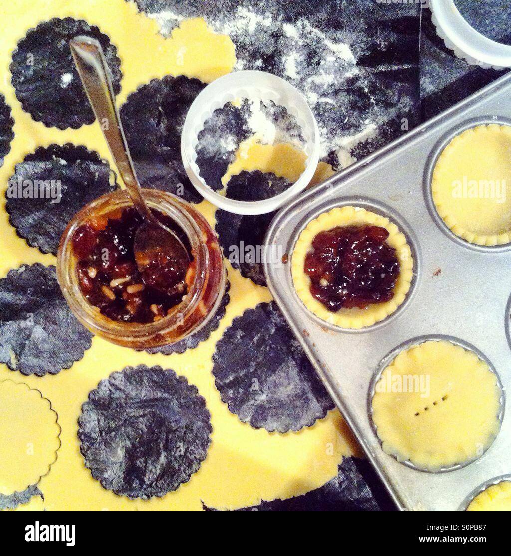Making mince pies at home Stock Photo - Alamy
