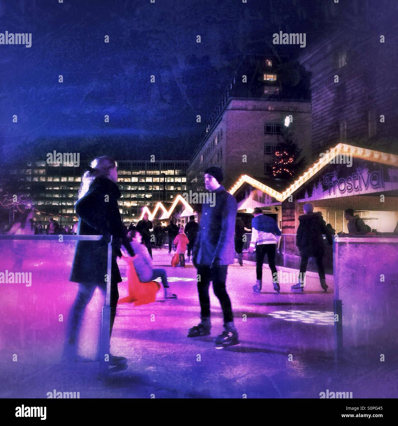 Skating london hi-res stock photography and images - Alamy