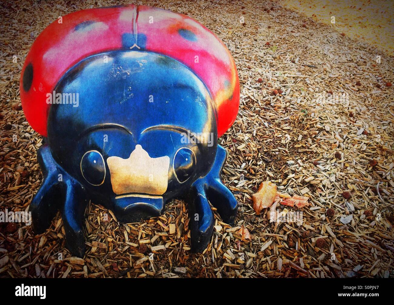 Large black statue hi-res stock photography and images - Alamy