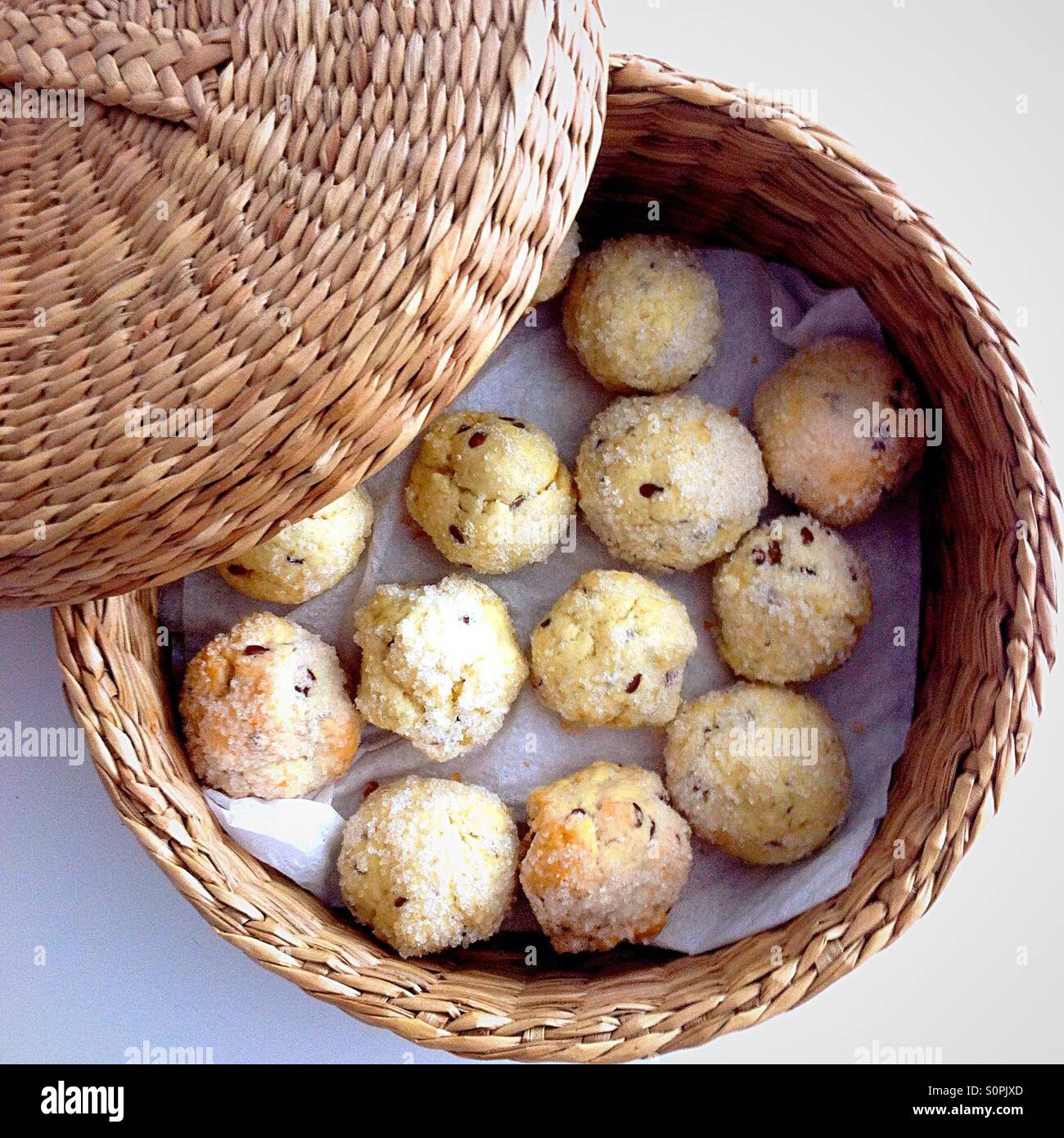 Round sugar cookies hi-res stock photography and images - Alamy