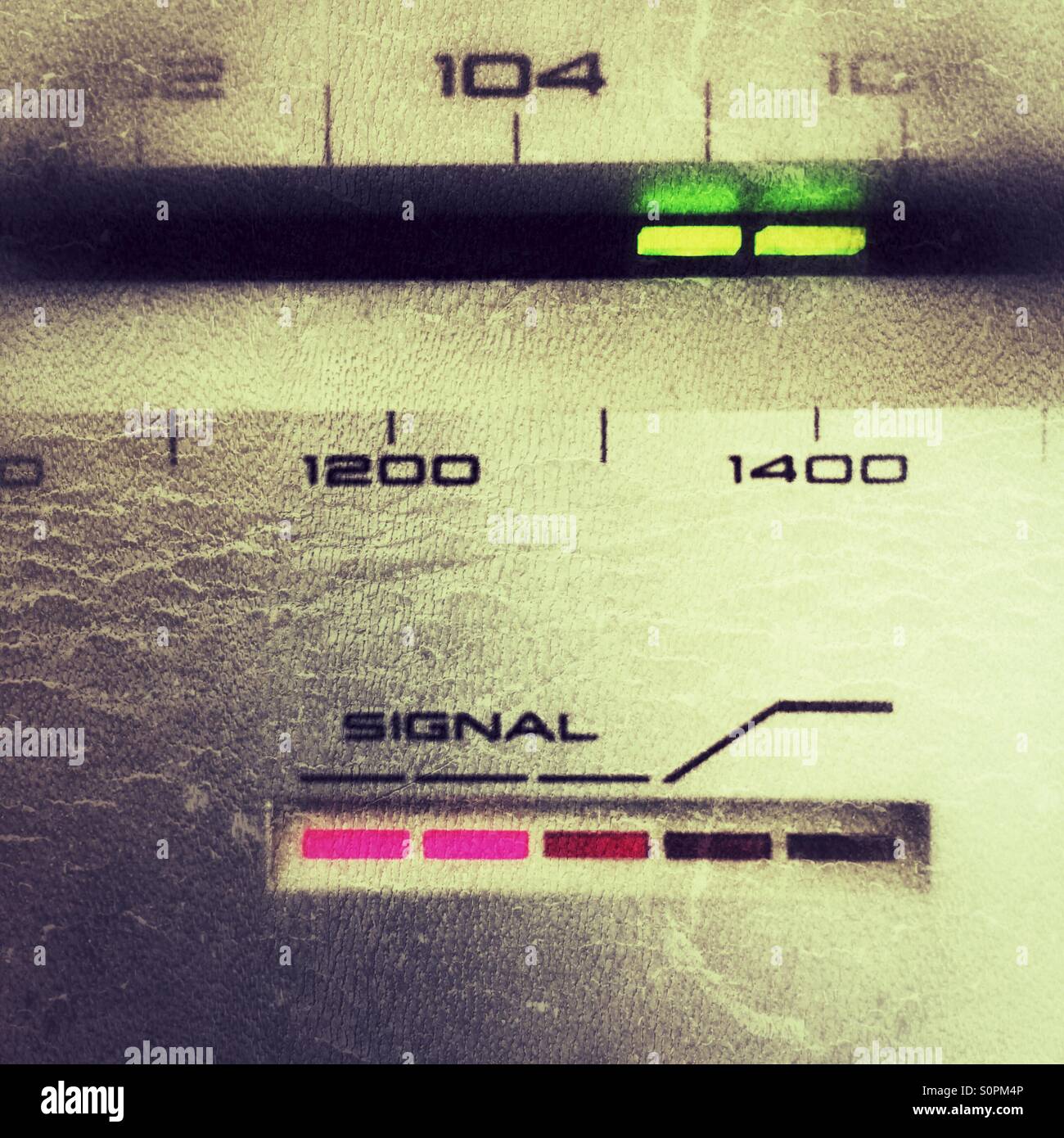 Old radio scale hi-res stock photography and images - Alamy