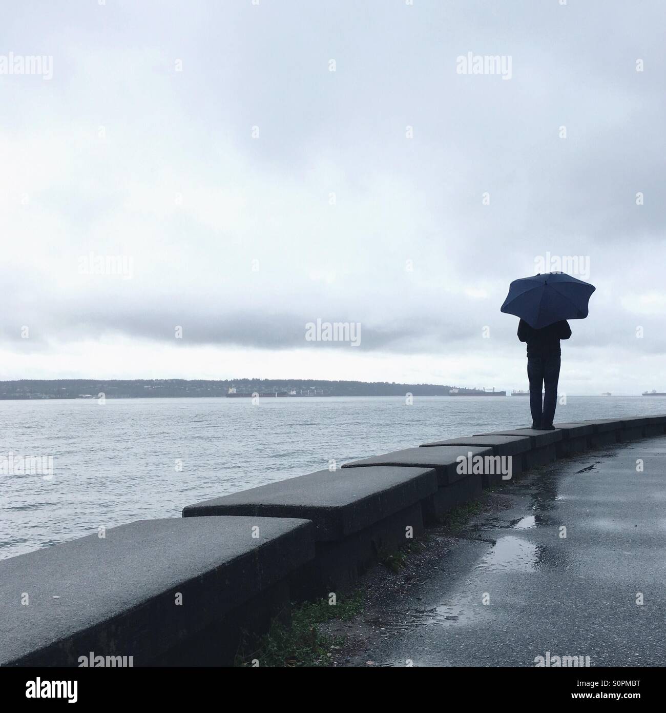 Rain lines hi-res stock photography and images - Alamy