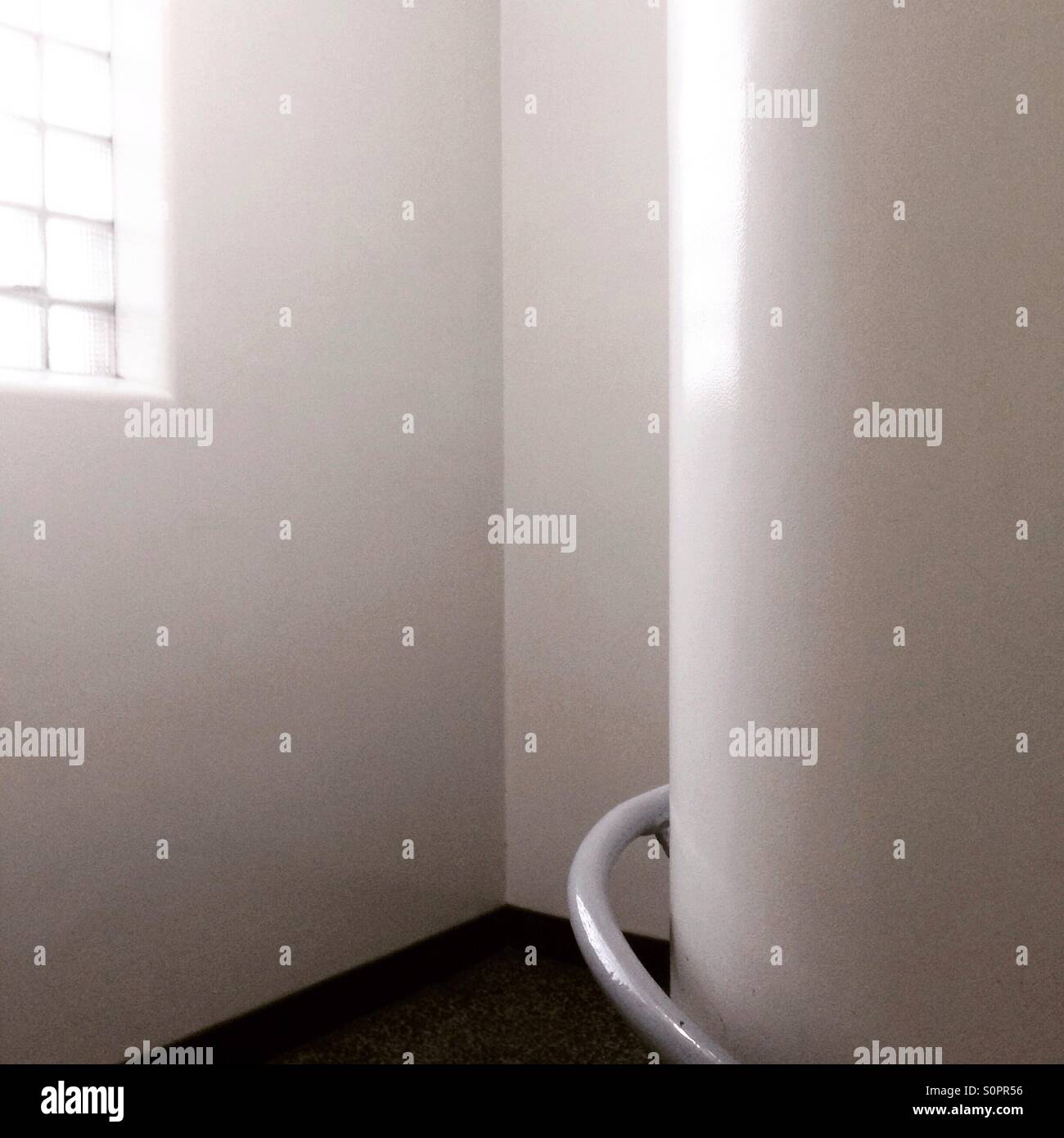 Hospital staircase hi-res stock photography and images - Alamy