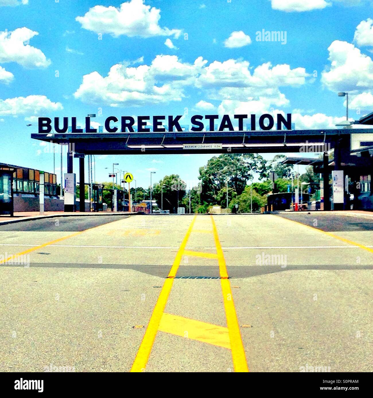 Perth train station hi-res stock photography and images - Alamy