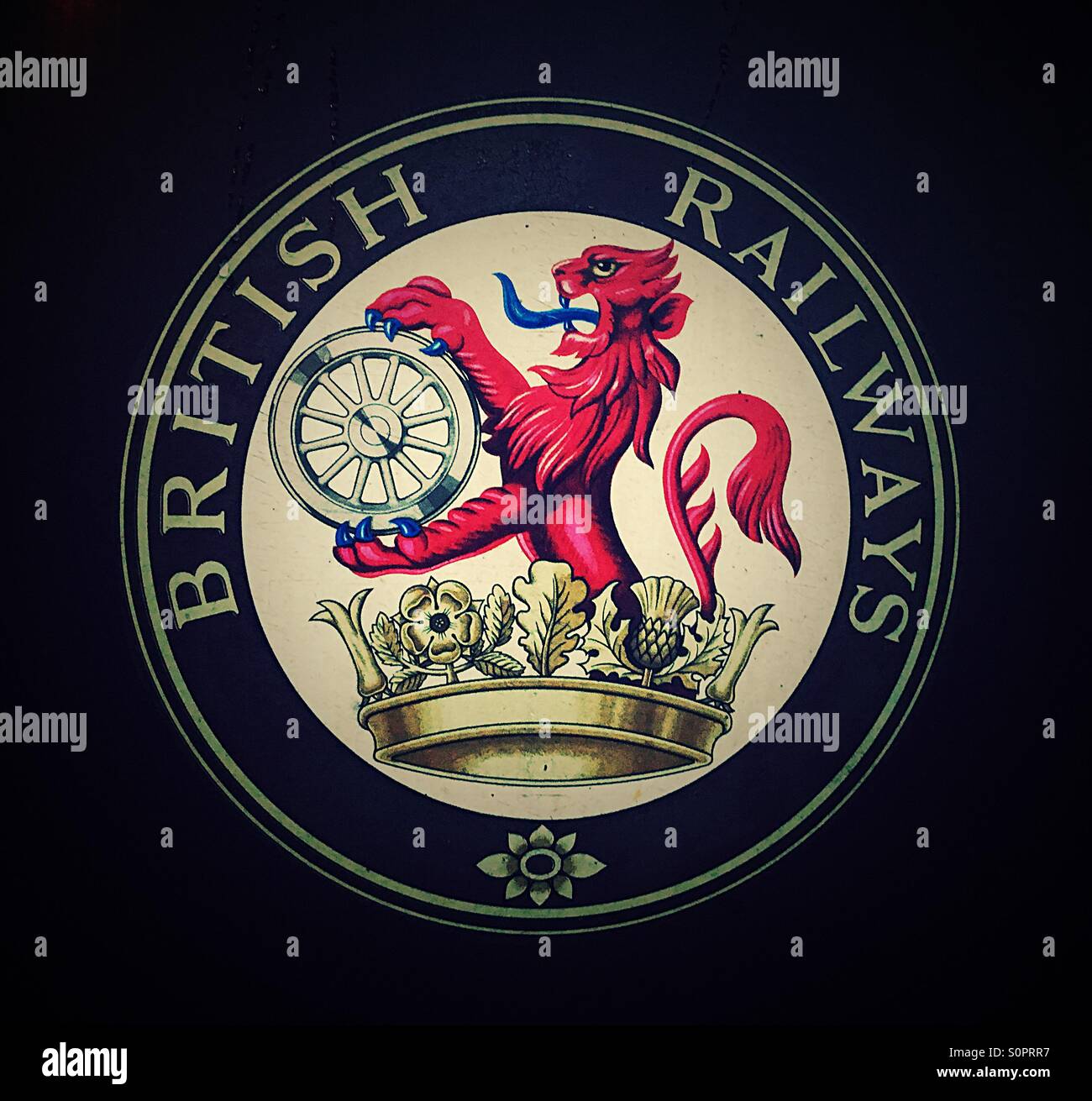 British lion railway hi-res stock photography and images - Alamy