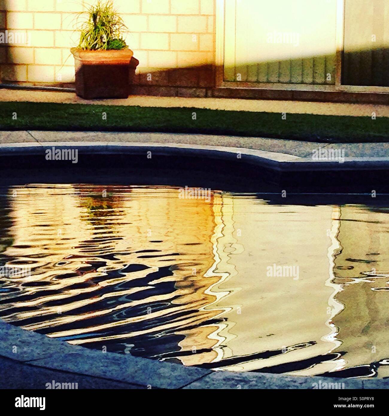 Reflects on the water hi-res stock photography and images - Alamy