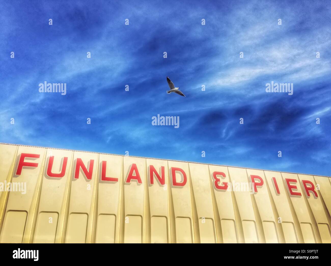 Southport funland arcade hi-res stock photography and images - Alamy