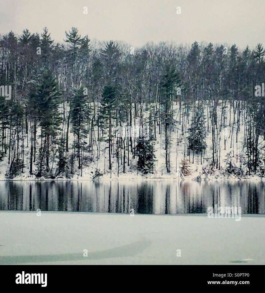 Winters view hi-res stock photography and images - Alamy