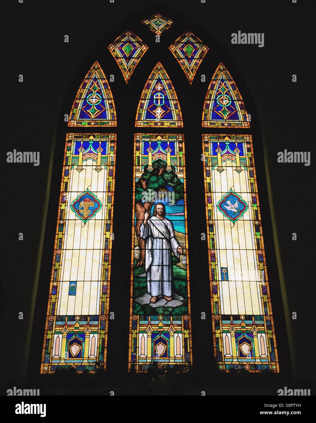 Antique church stained glass window hi-res stock photography and images ...