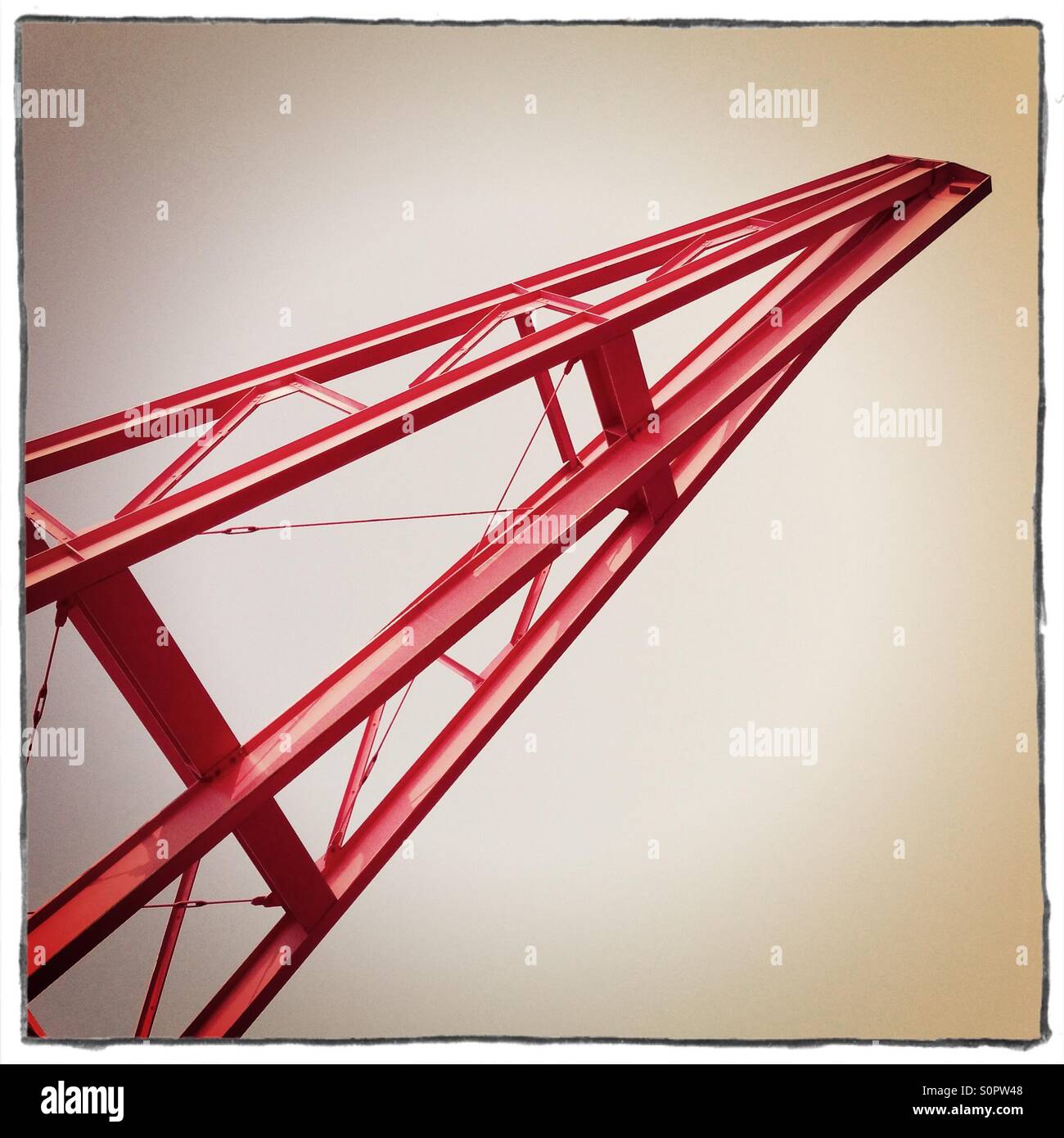 Red crane machinery hi-res stock photography and images - Alamy