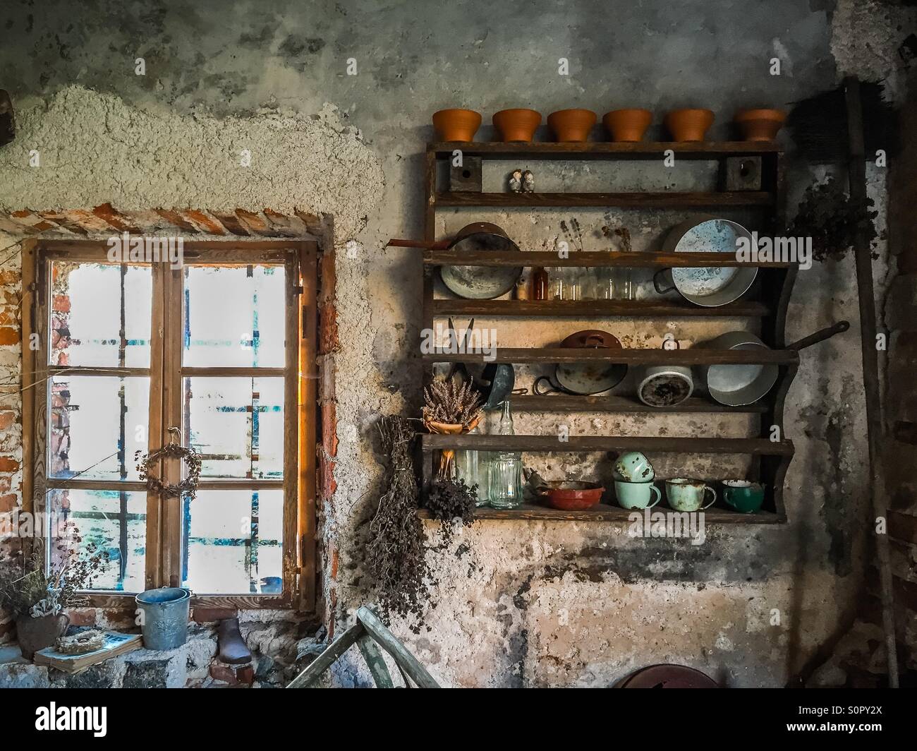 Ancient kitchen detail Stock Photo - Alamy