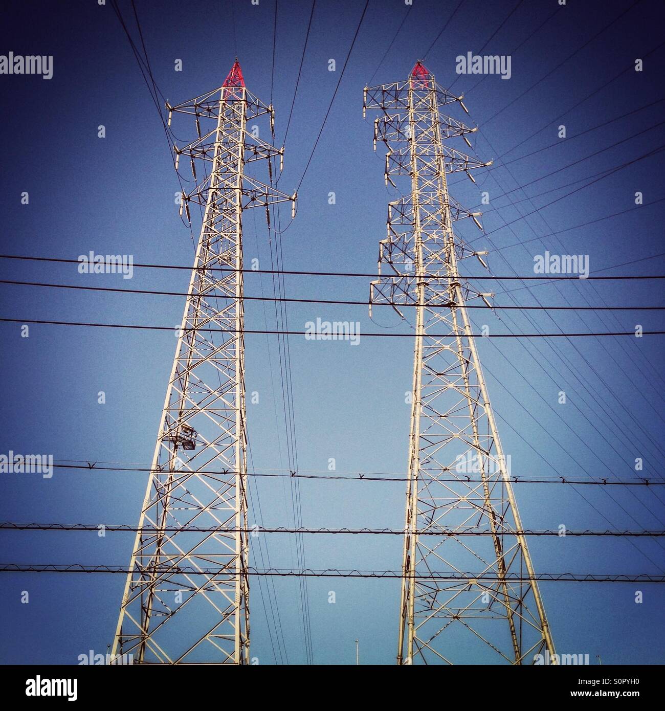 Electricity pylon japan hi-res stock photography and images - Alamy