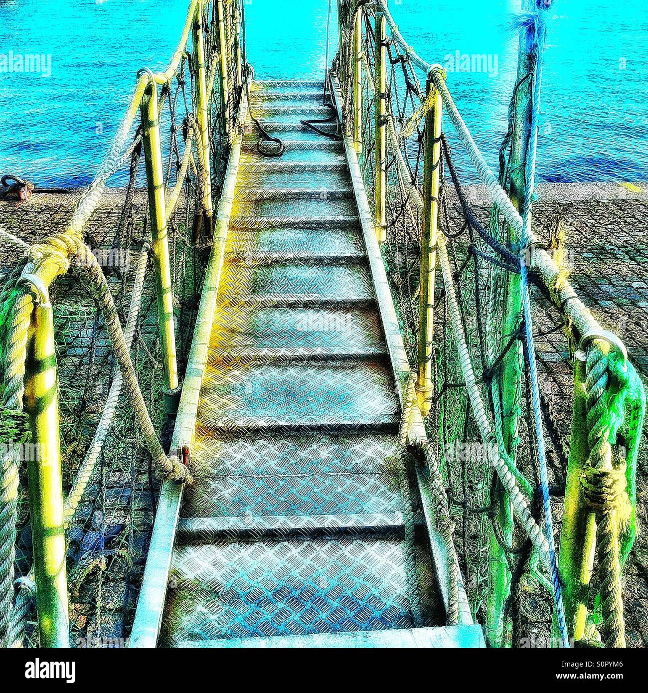 Walkway boarding hi-res stock photography and images - Alamy