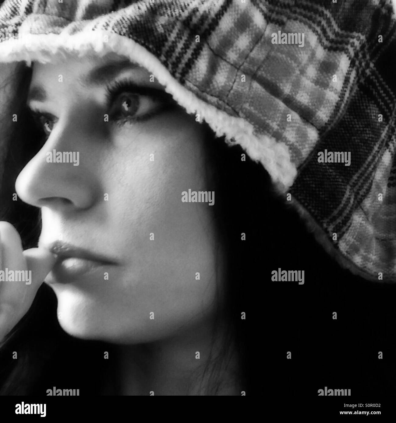 Profile of woman Bnw portrait Stock Photo - Alamy