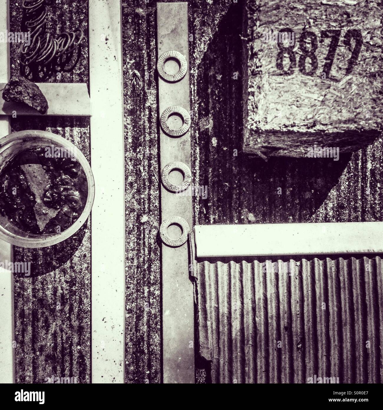 Found objects hi-res stock photography and images - Alamy