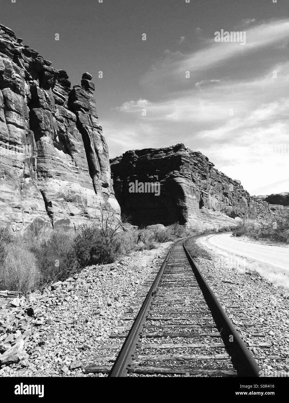 Rocks and railroad hi-res stock photography and images - Alamy
