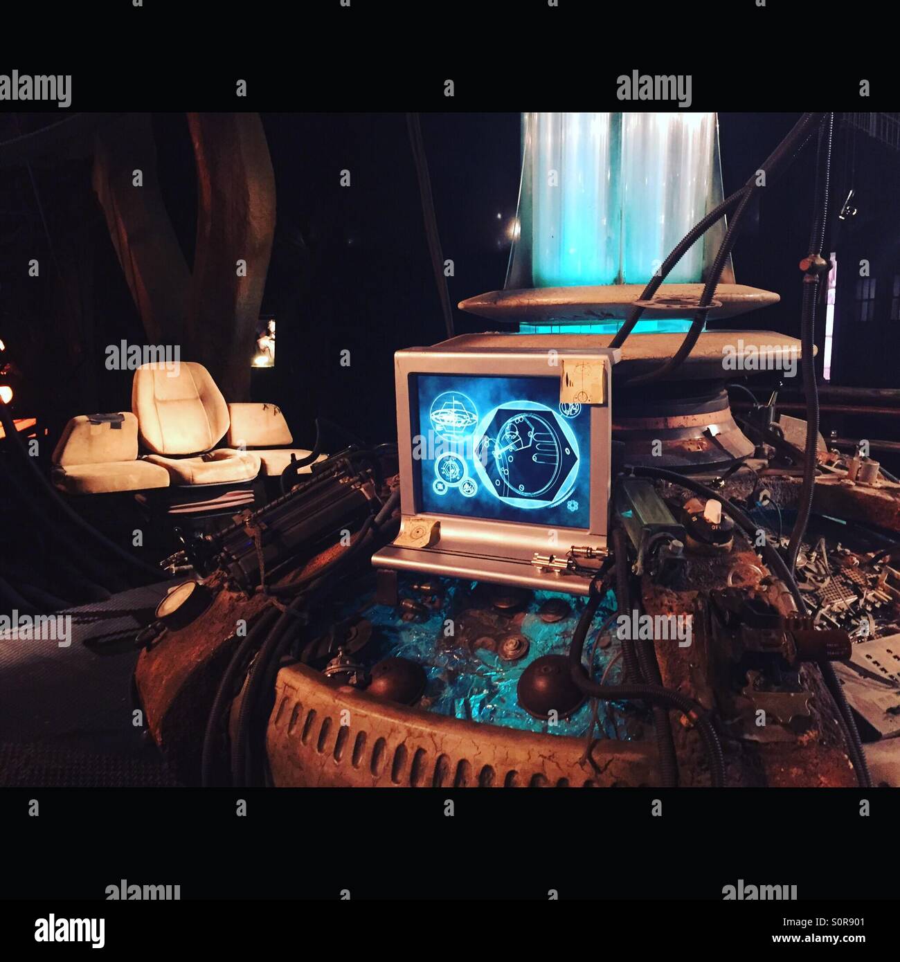 Doctor who tardis interior hi-res stock photography and images - Alamy