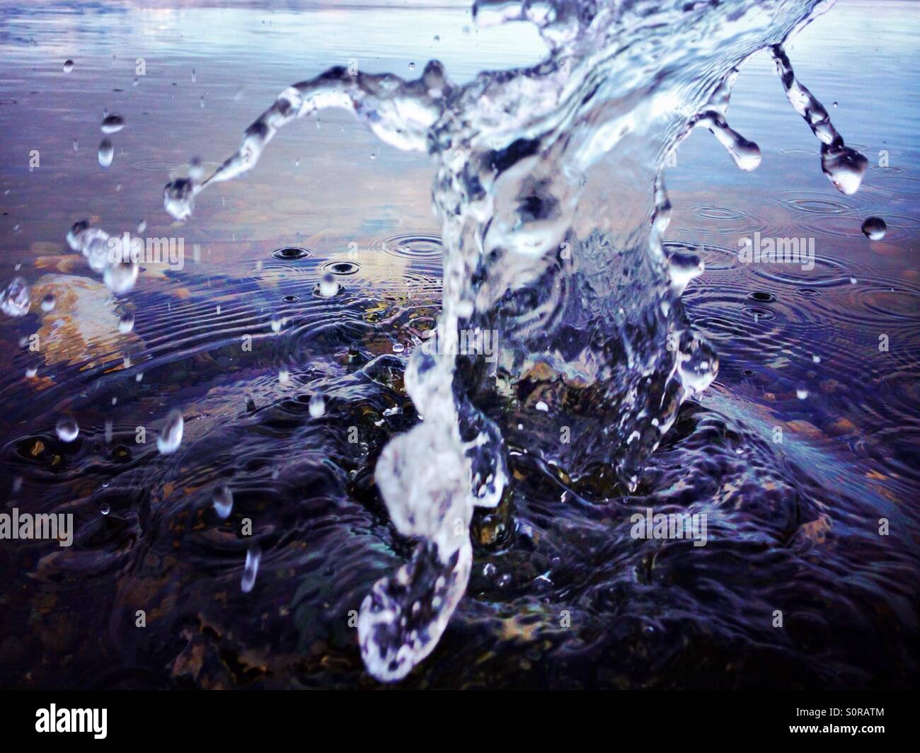 Frozen time drops hi-res stock photography and images - Alamy