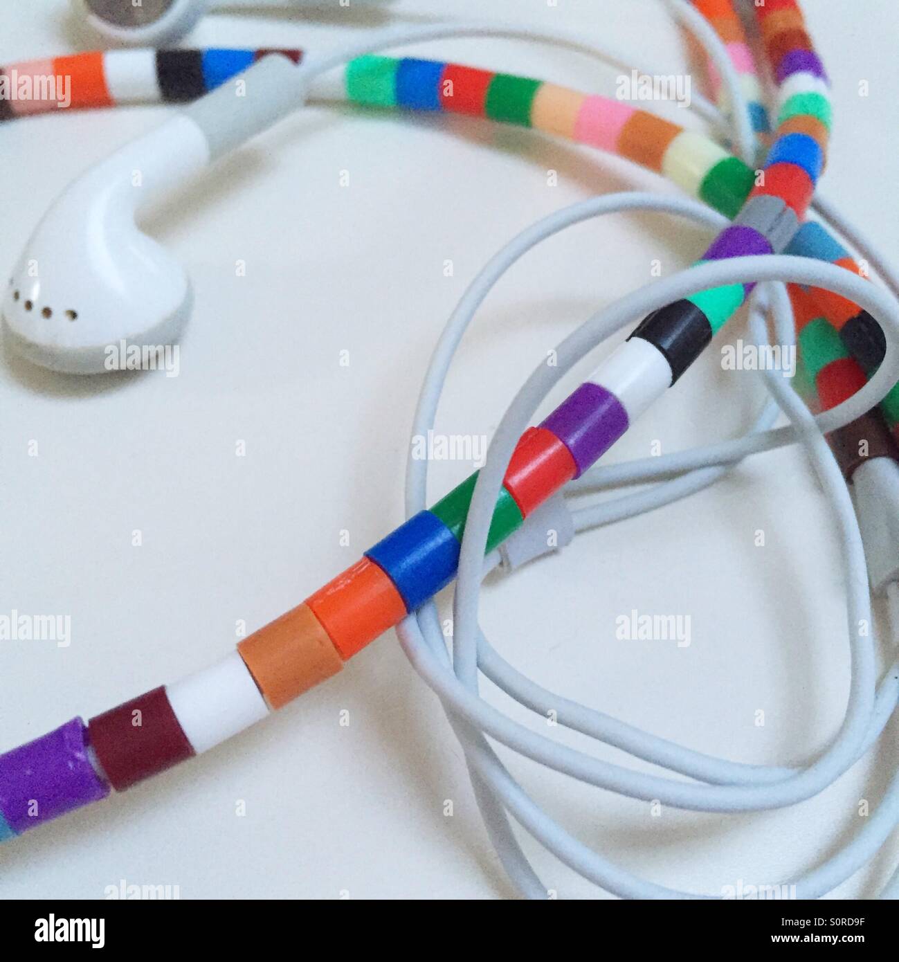 Earpods hi-res stock photography and images - Alamy