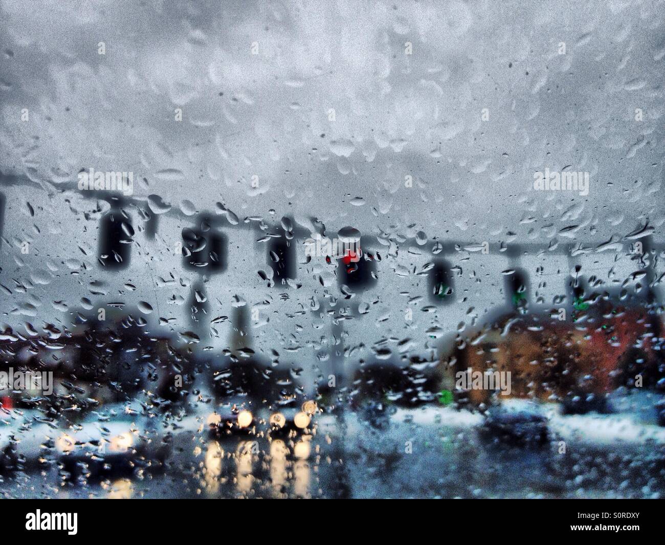 Rain on windshield hi-res stock photography and images - Alamy