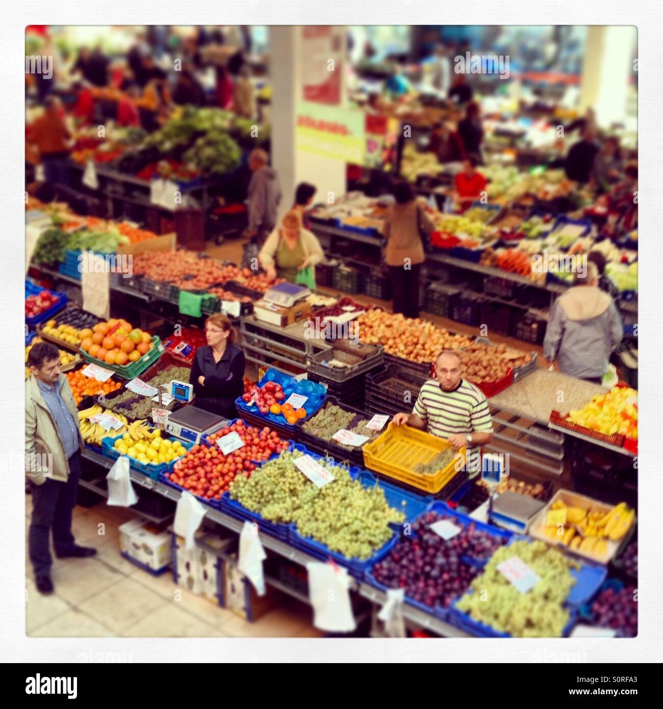 Colourful Sunday market Stock Photo - Alamy