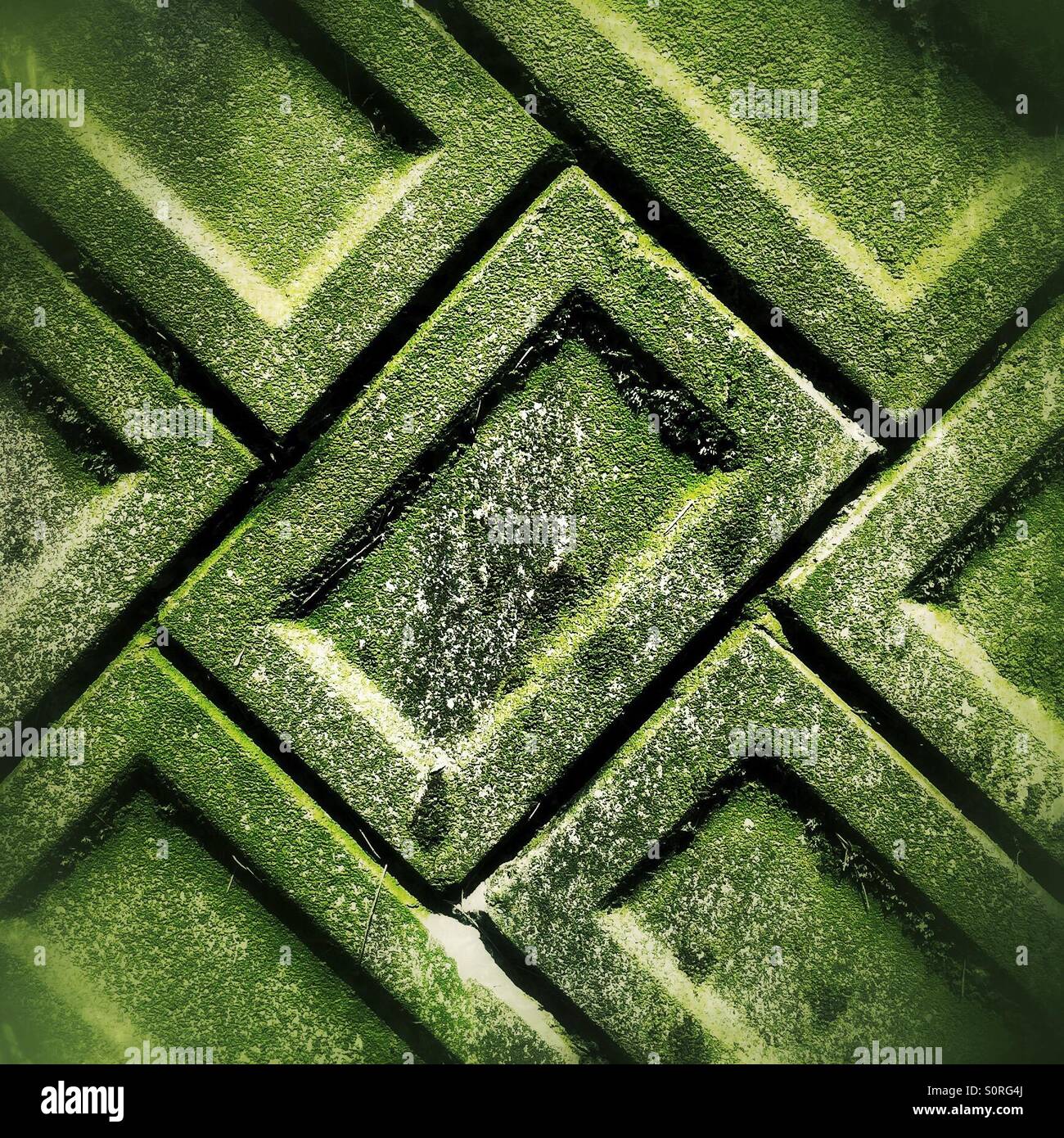 Interlocking pattern hi-res stock photography and images - Alamy