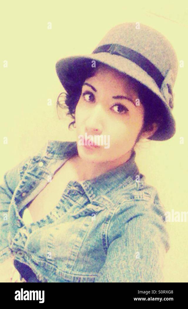 Retro hat hi-res stock photography and images - Alamy