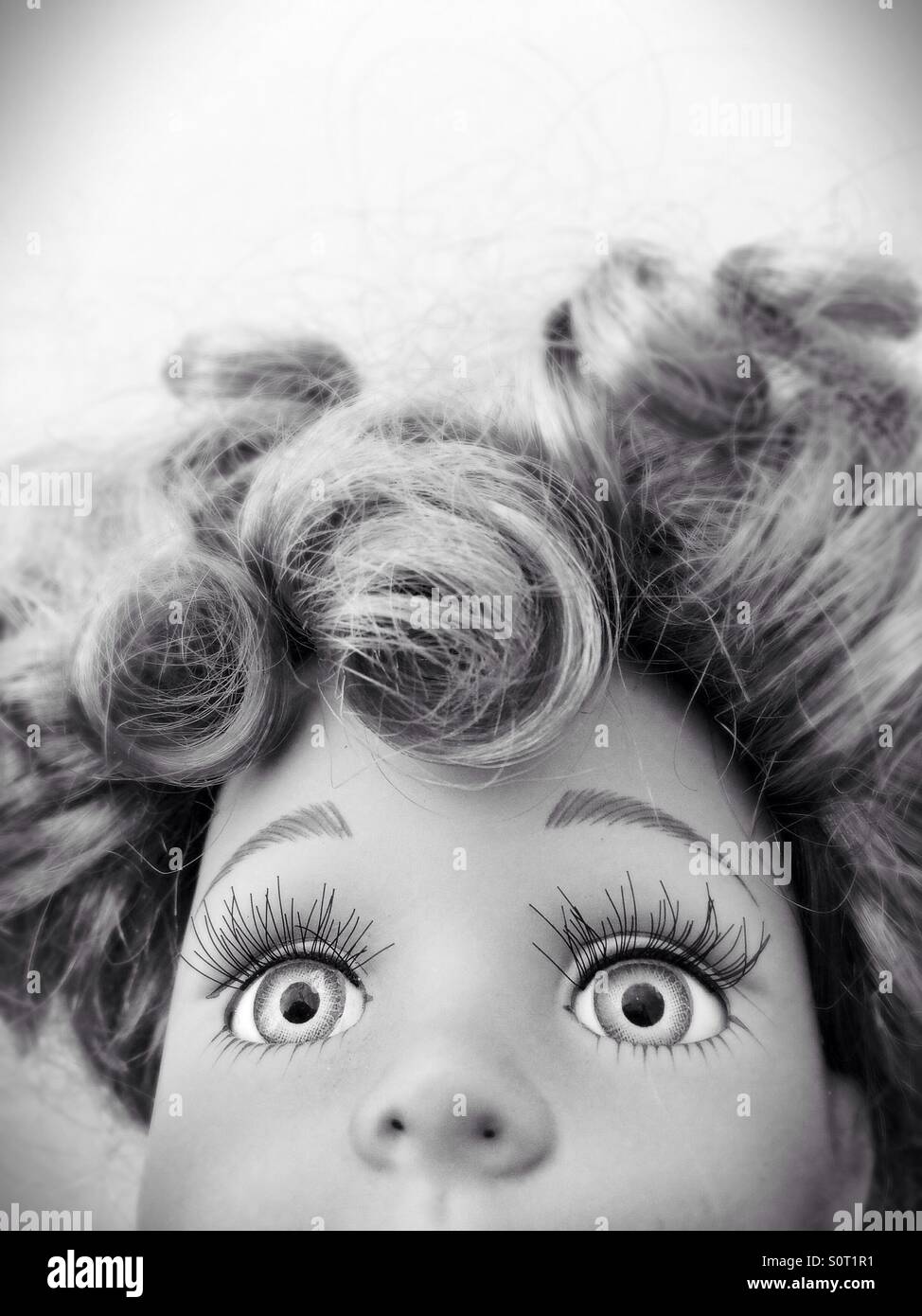 Big scared eyes hi-res stock photography and images - Alamy