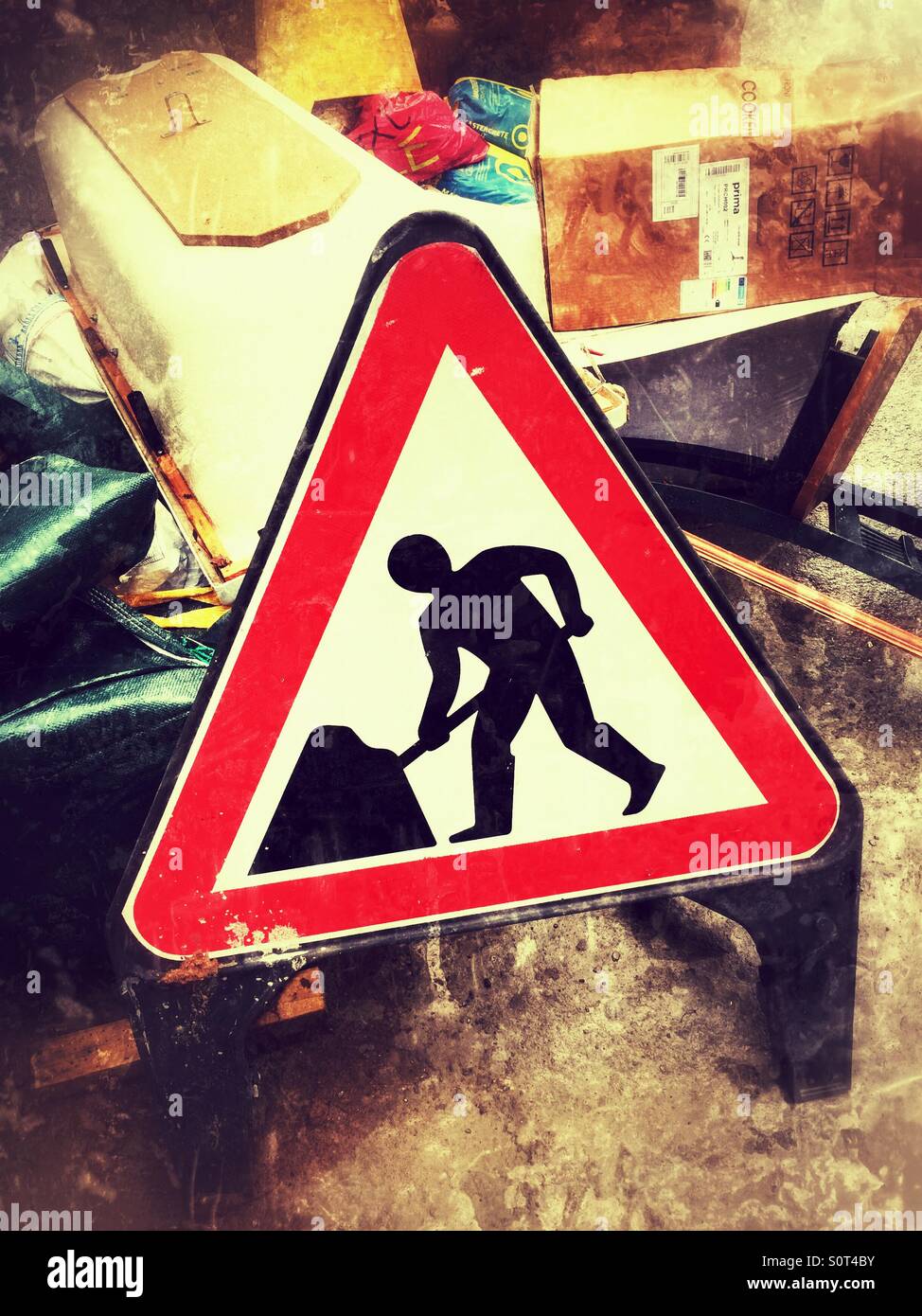 Workmen sign hi-res stock photography and images - Alamy