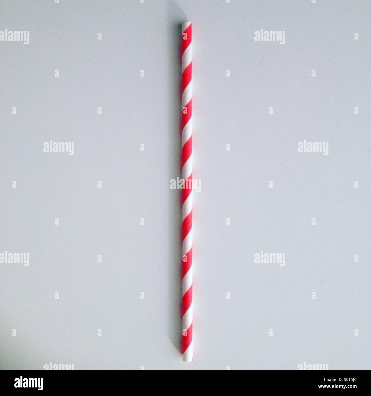 Red drinking straw hi-res stock photography and images - Alamy