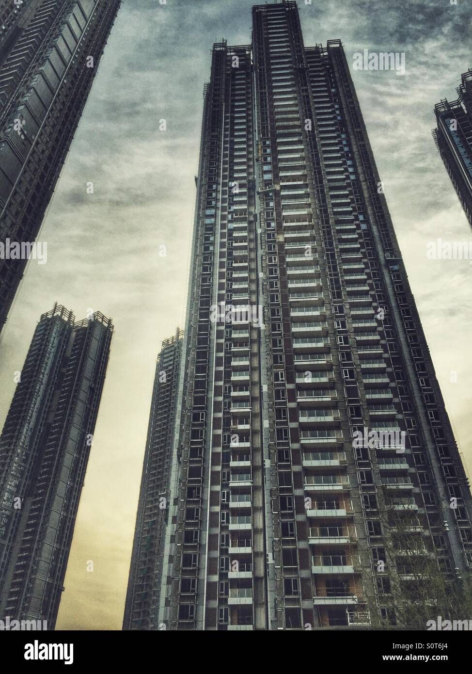 Chinese block of flats hi-res stock photography and images - Alamy