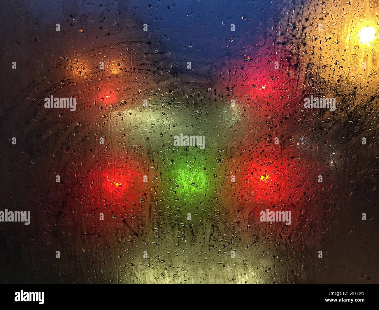 Colourful london bus hi-res stock photography and images - Alamy