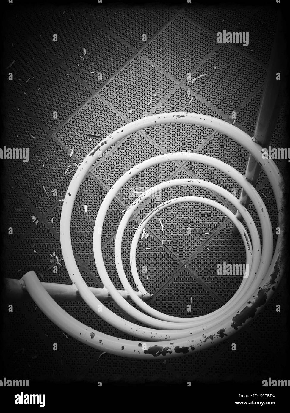 Arc down Black and White Stock Photos & Images - Alamy