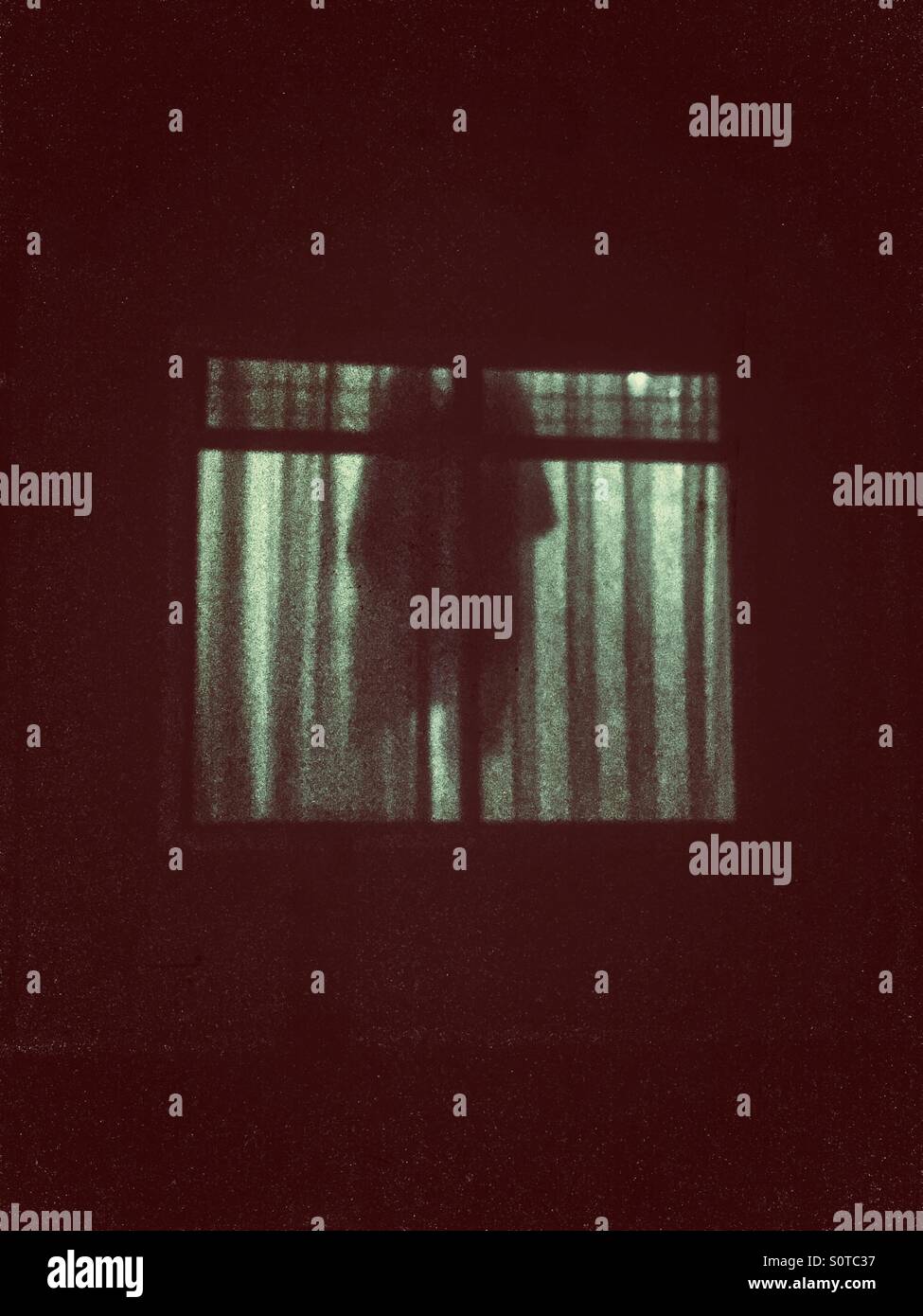 Shadowy figure hi-res stock photography and images - Alamy