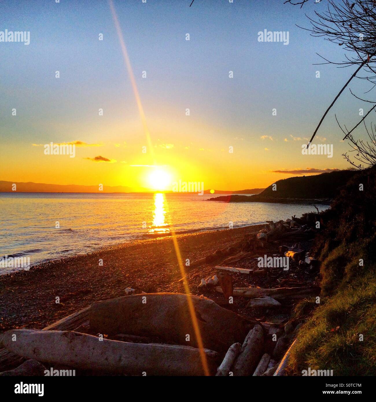 Beautiful sunset in victoria bc hi-res stock photography and images - Alamy