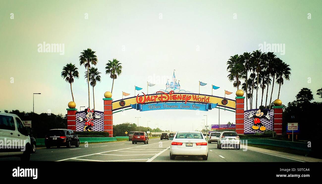 Disney world entrance florida hi-res stock photography and images - Alamy