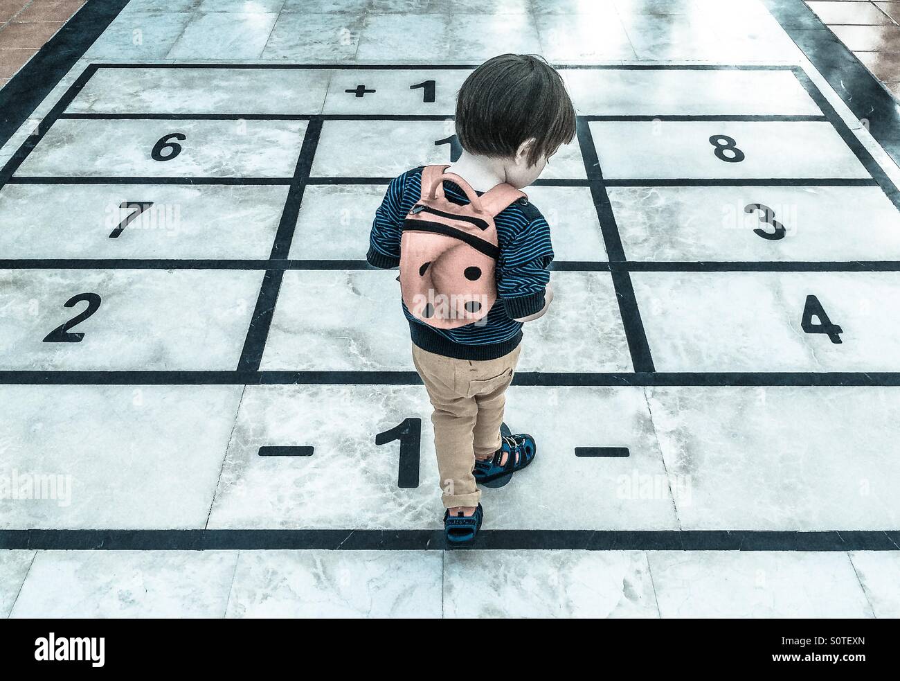 Learning counting numbers hi-res stock photography and images - Alamy