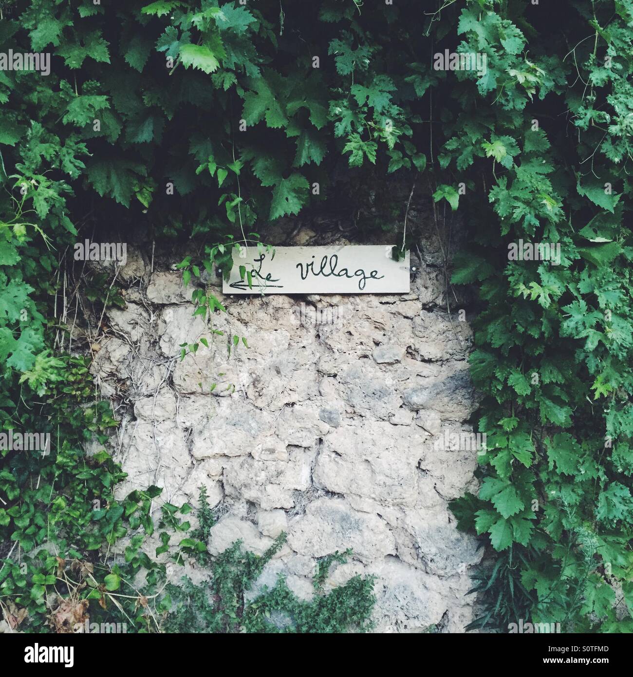 Village signage hi-res stock photography and images - Alamy