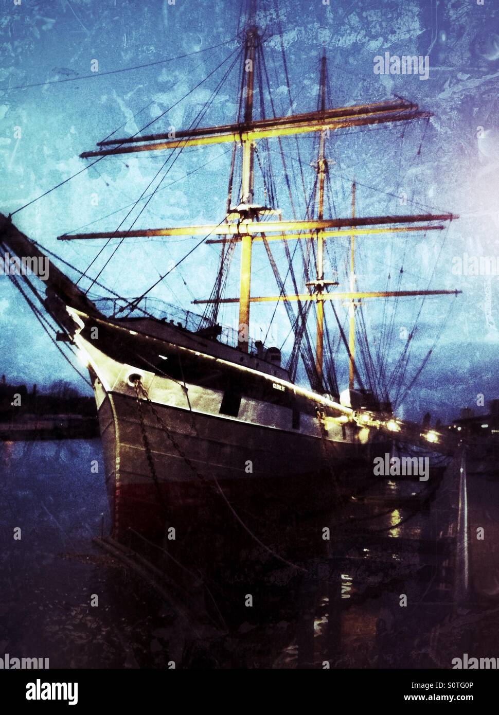 Sailing barque hi-res stock photography and images - Alamy