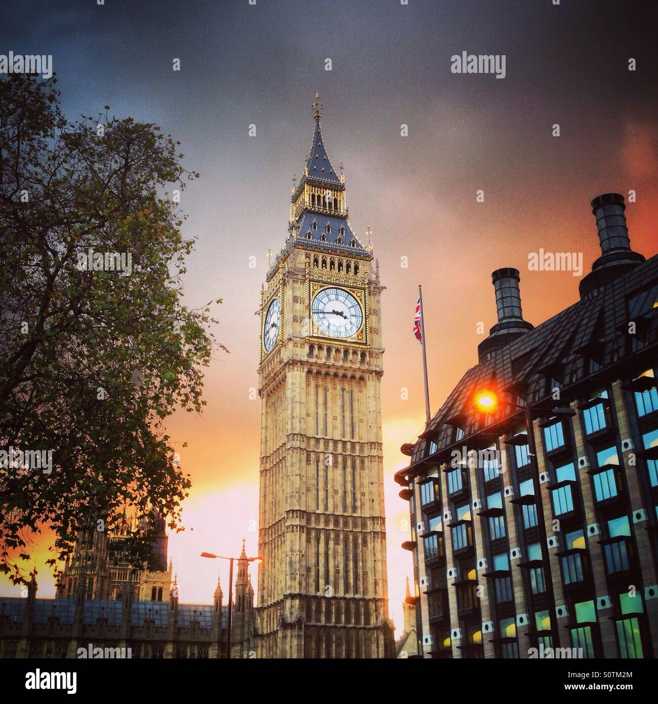 Big ben sunset hi-res stock photography and images - Alamy