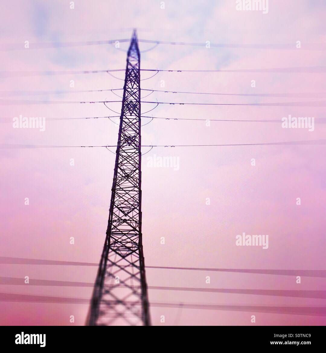 Single tension hi-res stock photography and images - Alamy