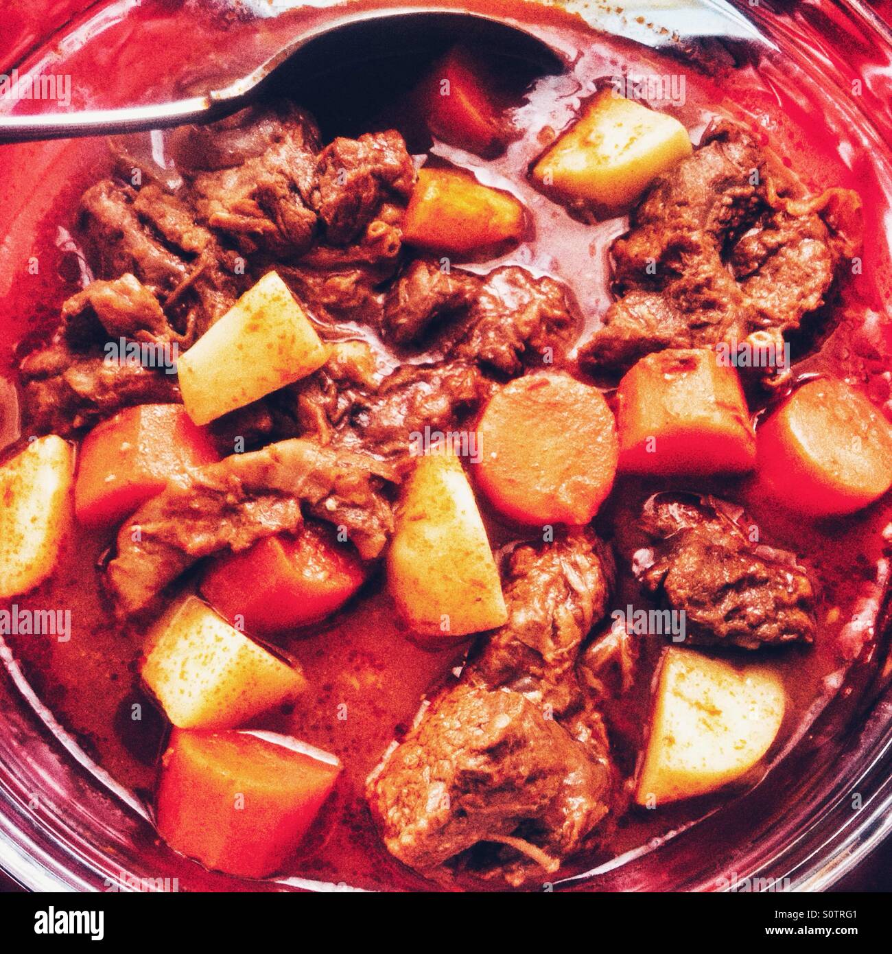 Bakareta.. Filipino beef stew Stock Photo - Alamy