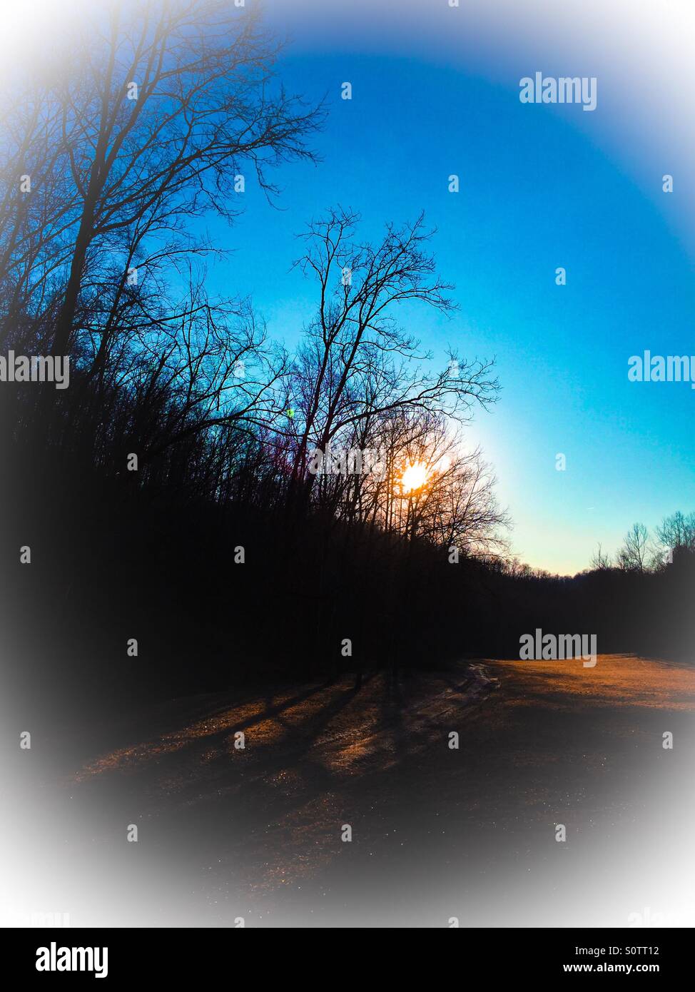 Rising sun country hi-res stock photography and images - Alamy