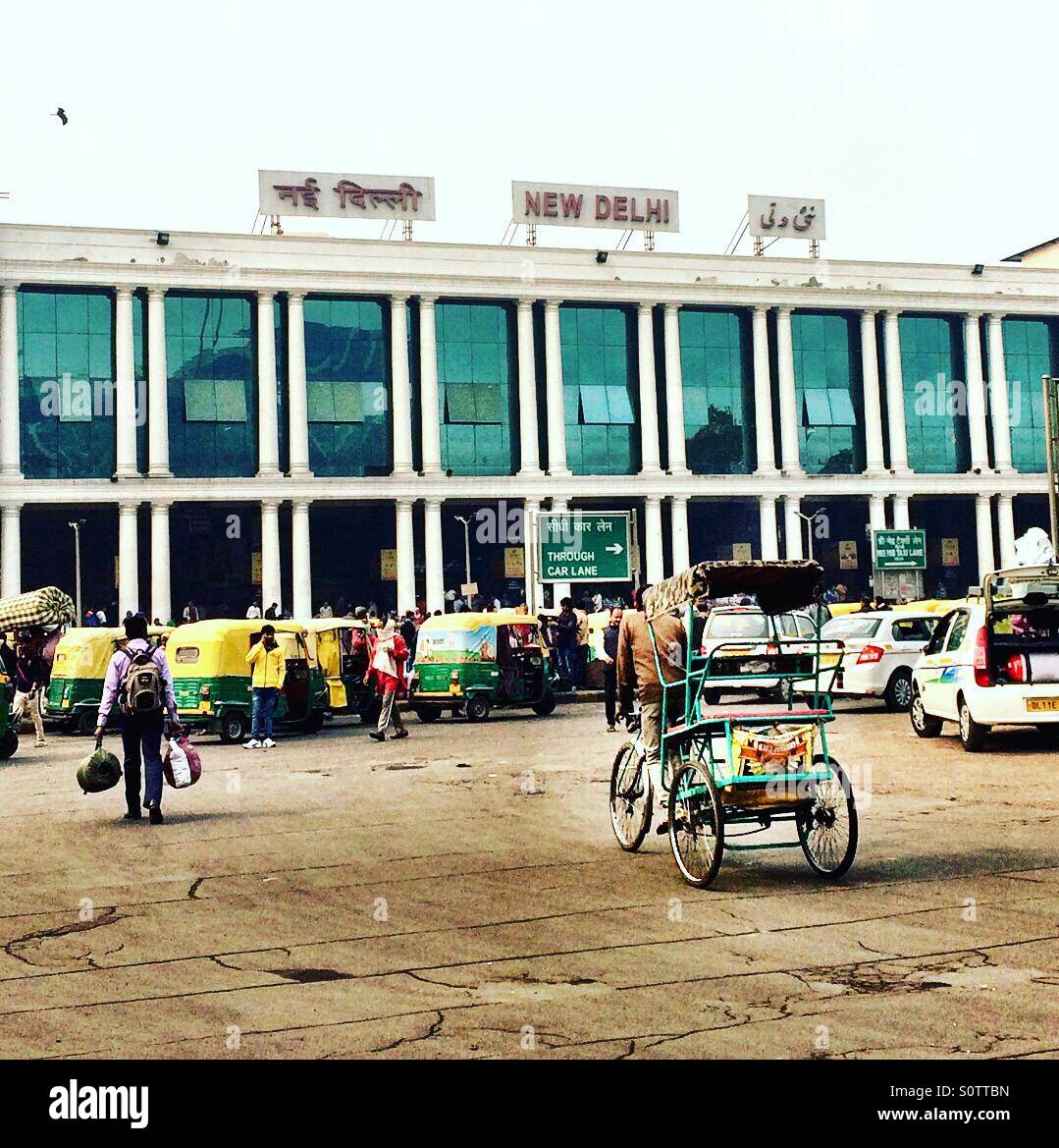New delhi railway station hi-res stock photography and images - Alamy