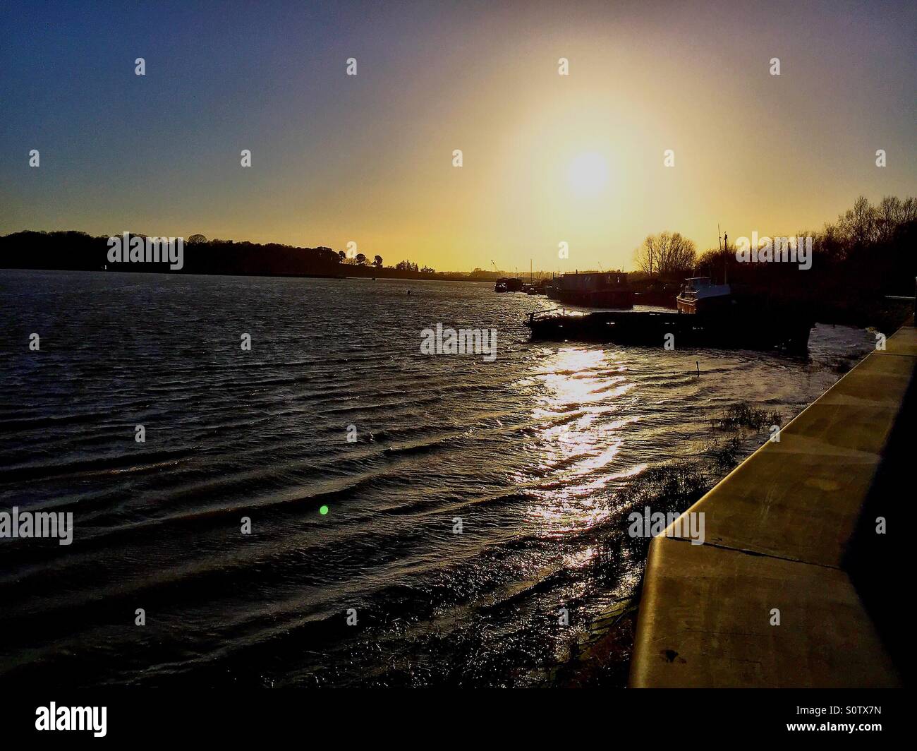Sunset britain hi-res stock photography and images - Alamy
