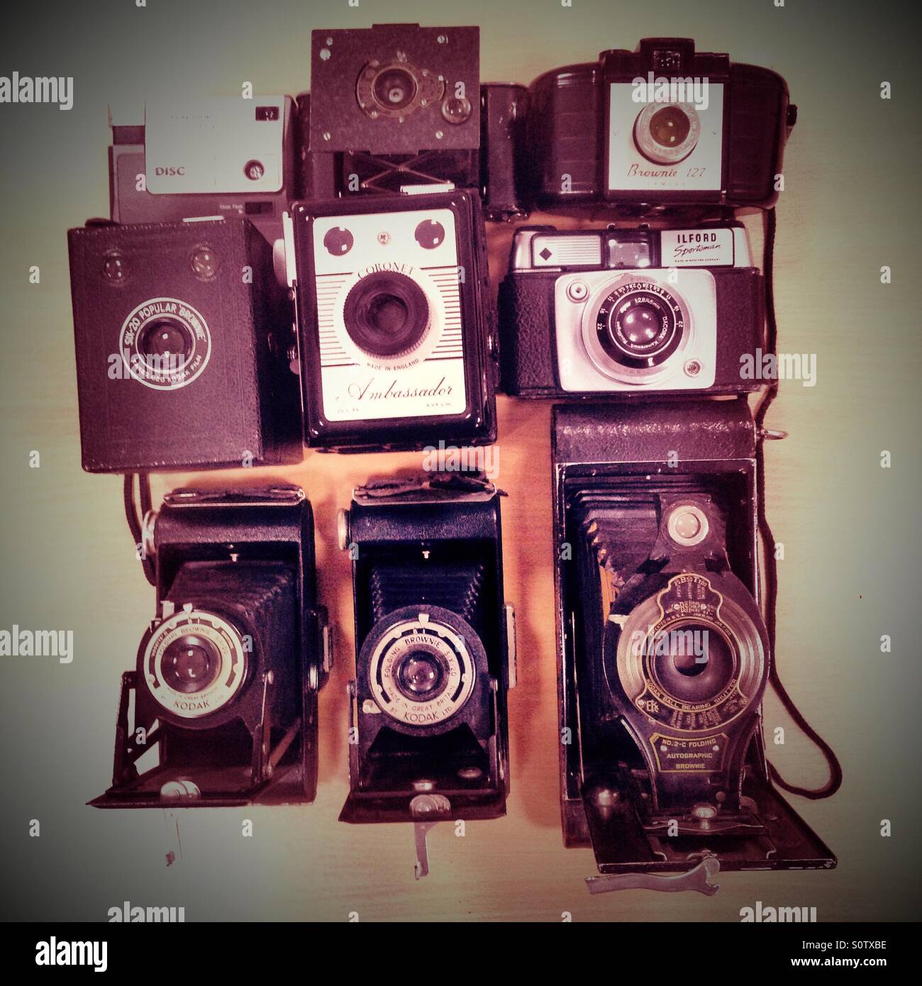 Set of vintage cameras Stock Photo - Alamy