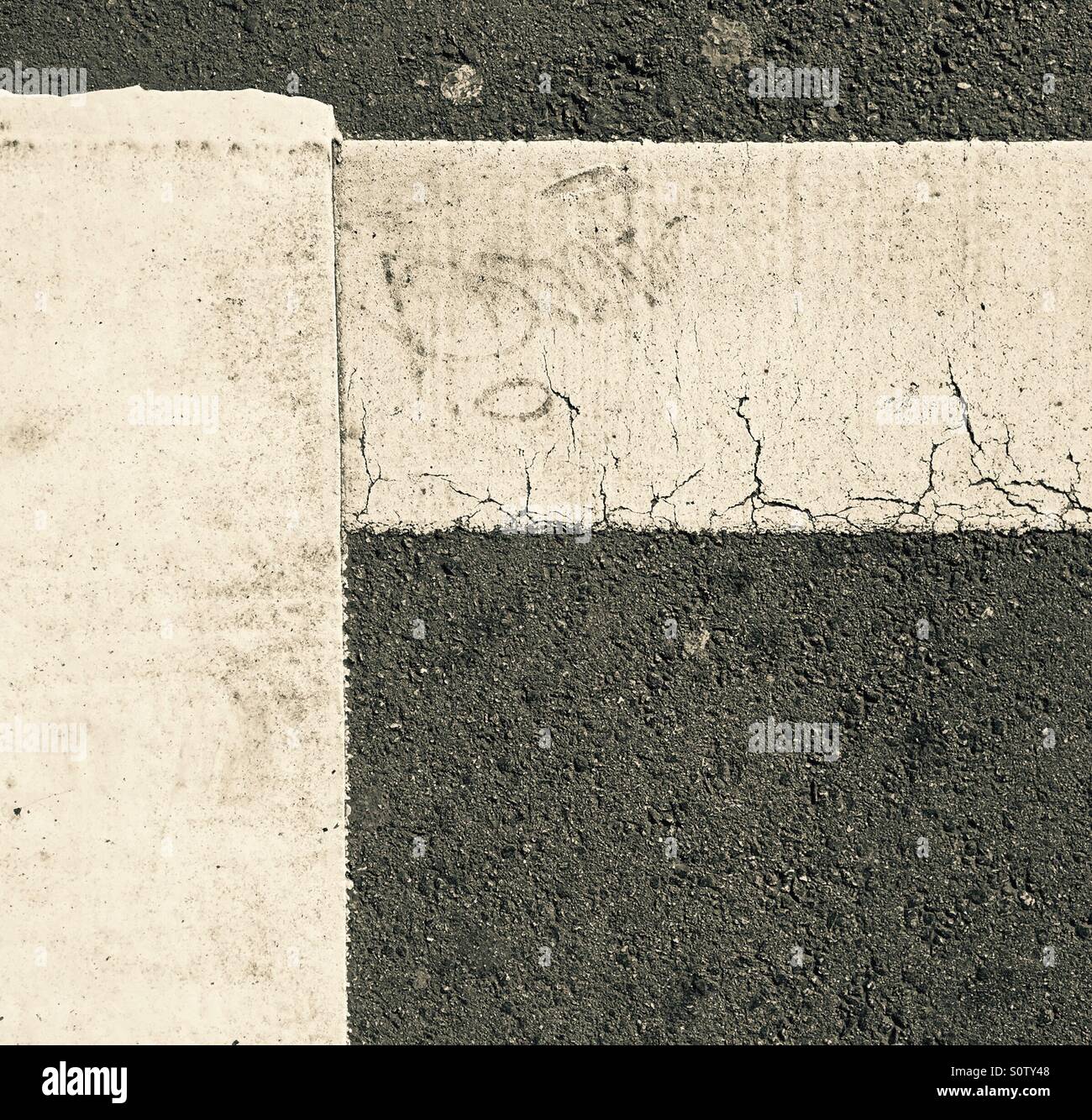 Crosswalk texture hi-res stock photography and images - Alamy