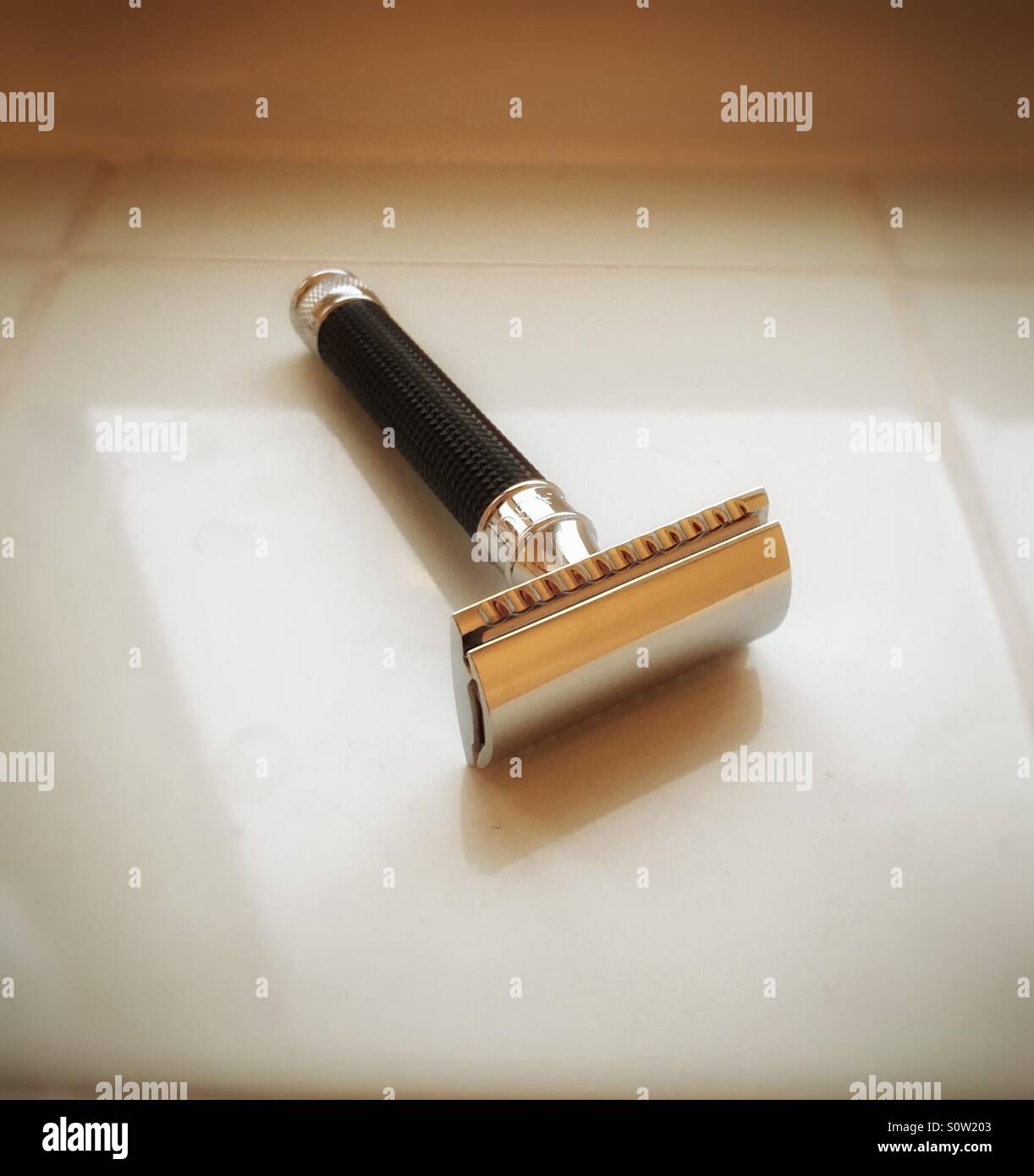 DE safety razor Stock Photo - Alamy