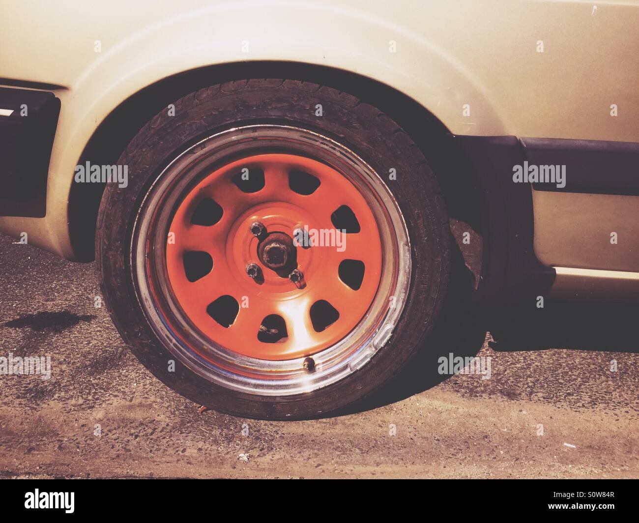Vintage rim hi-res stock photography and images - Alamy